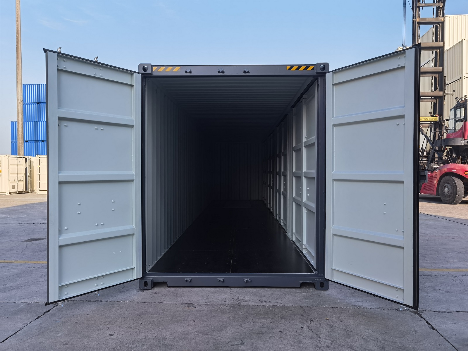 China 40ft High Cube 4 side doors New Shipping Container easy load ...
